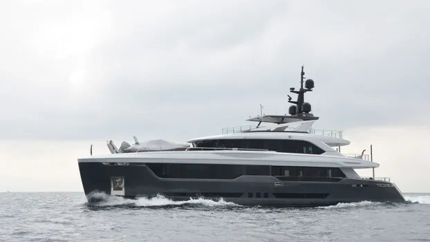 Twins yacht (Mengi-Yay, 39m, 2024)